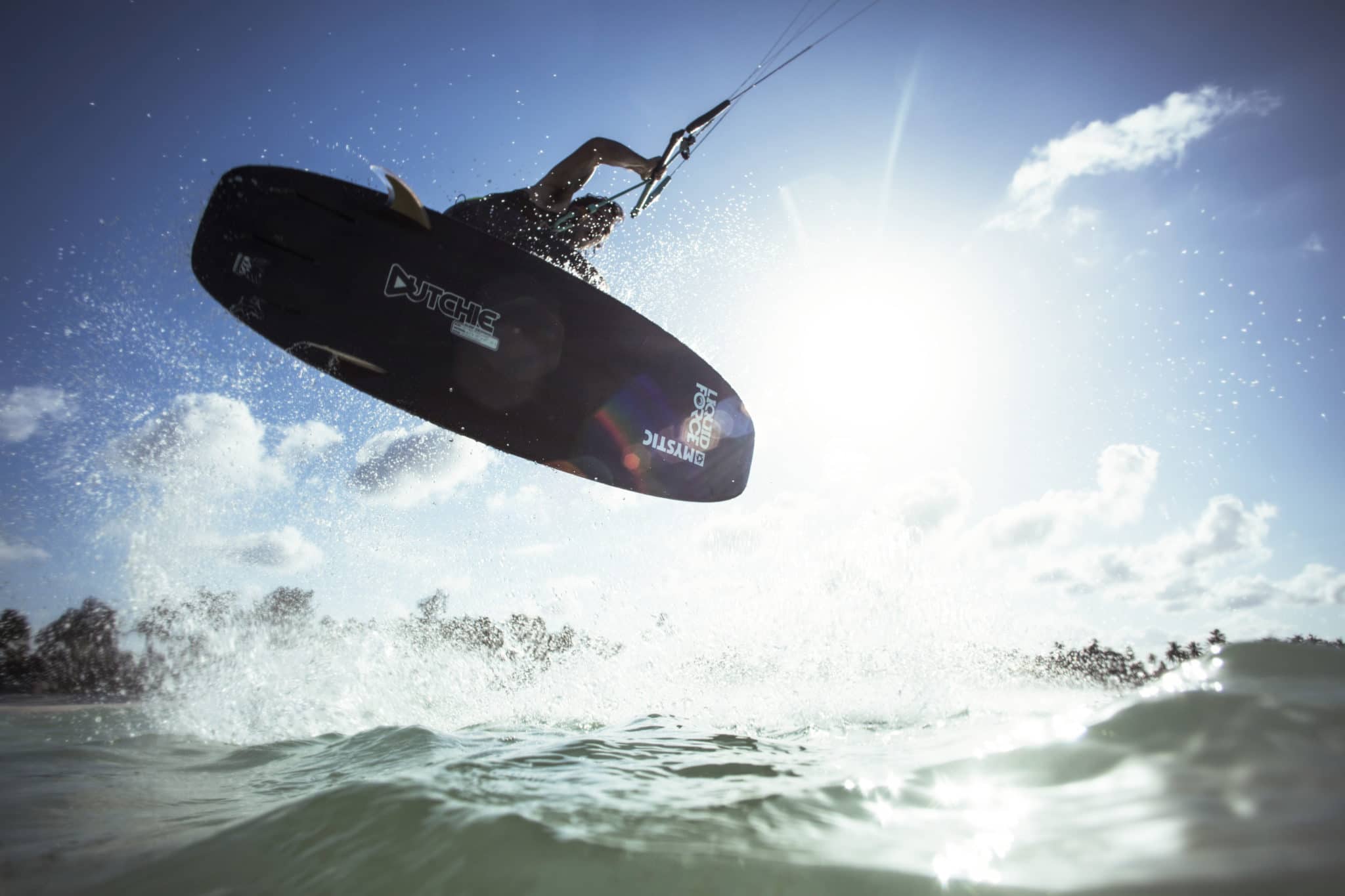 Learn how to surf in Zanzibar - Join us on our surf camp