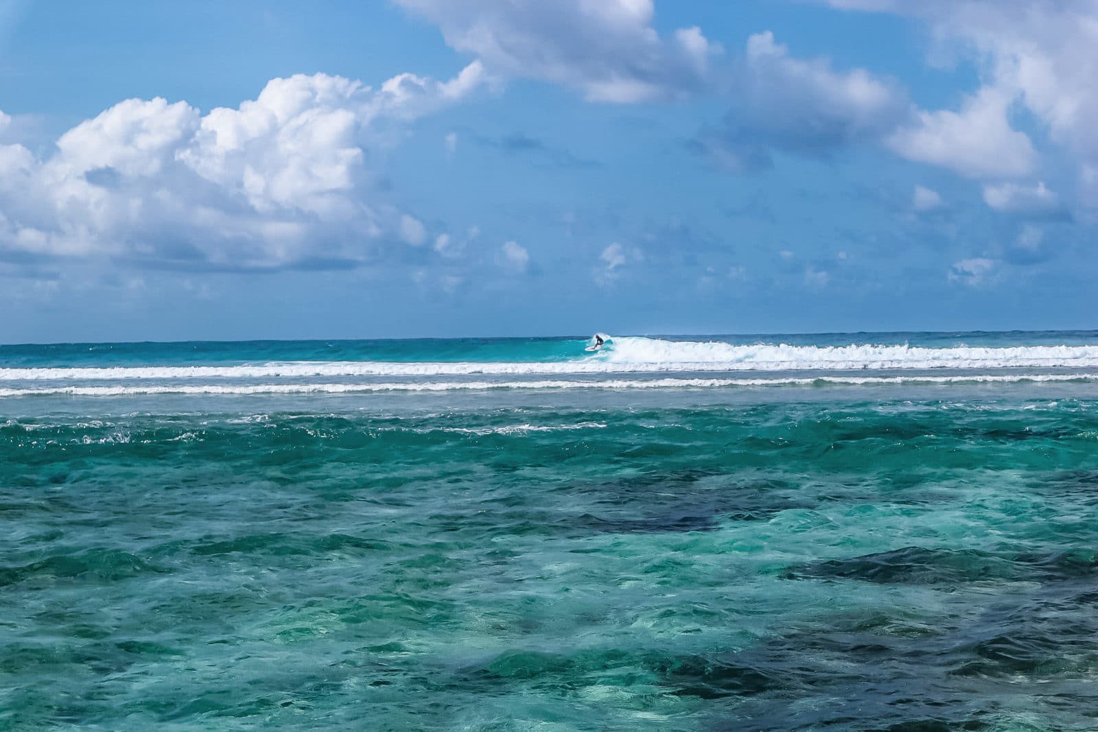 Learn how to surf in Zanzibar - Join us on our surf camp