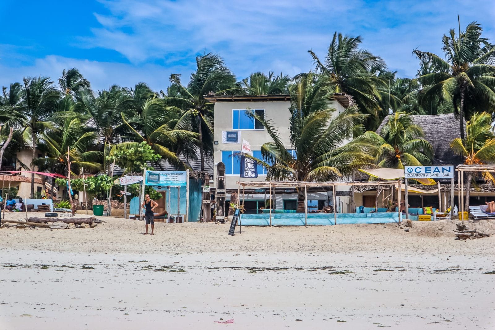 Learn how to surf in Zanzibar - Join us on our surf camp