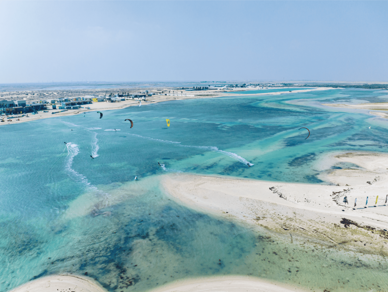 Kitesurf in Fuwairit, North coast of Qatar | DBP Adventures